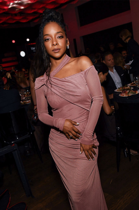 Kara Young Joins Broadway Revival of Proof With Ayo Edebiri and Don ...