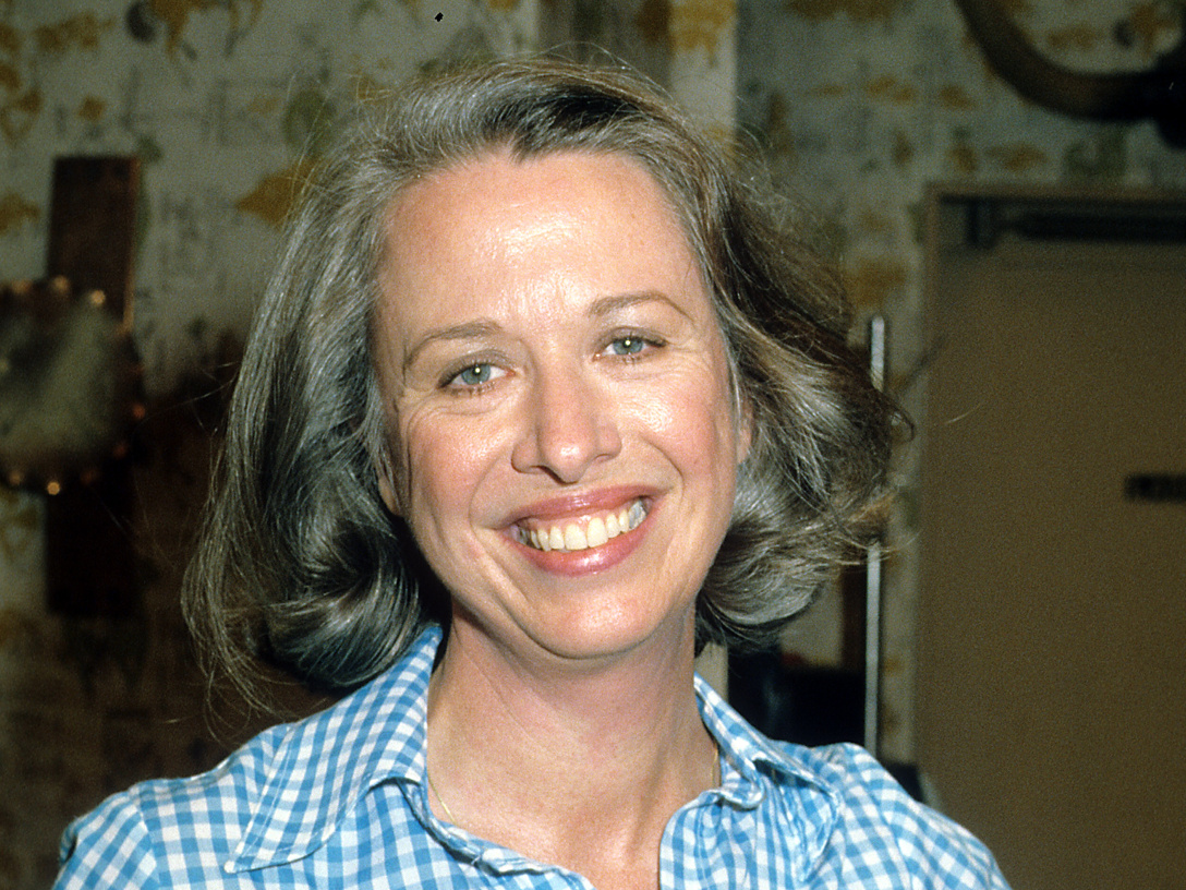 Polly Holliday, Flo From TV's Alice and a Tony Nominee for Cat On A Hot ...