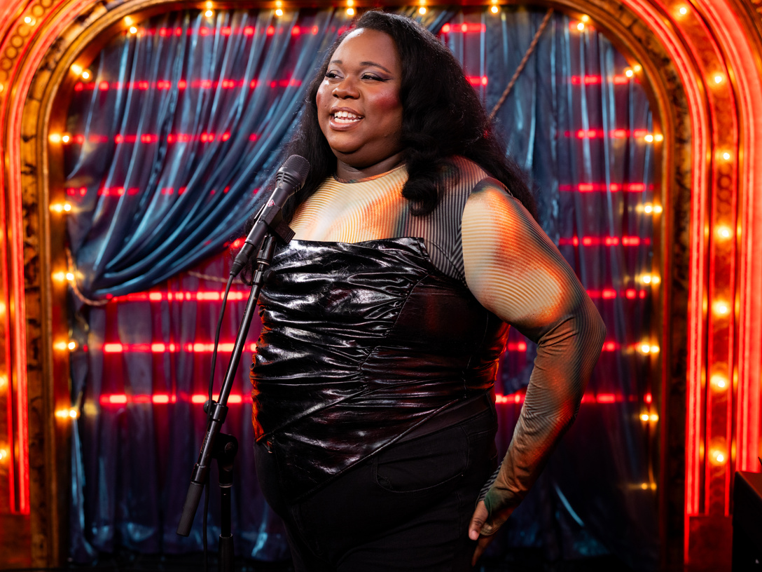 Spice It Up! Alex Newell Sings 'When You're Good to Mama' From Chicago ...