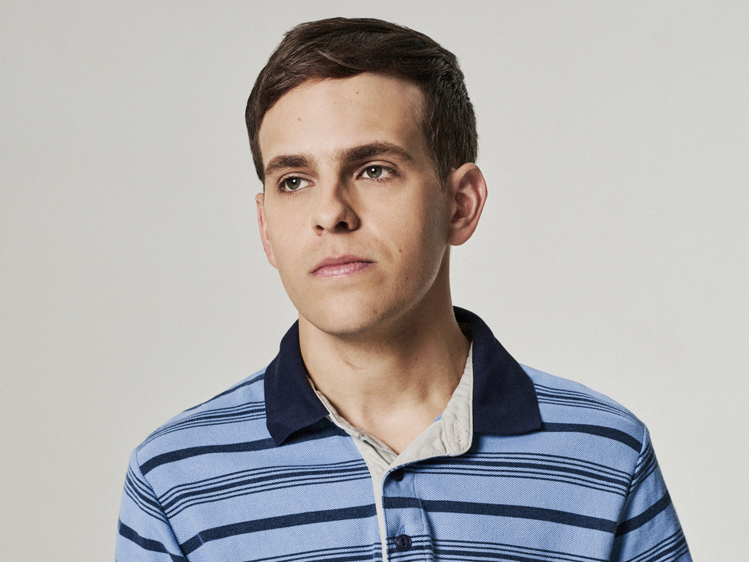 Taylor Trensch Officially Begins 'Waving Through a Window' in Dear Evan ...