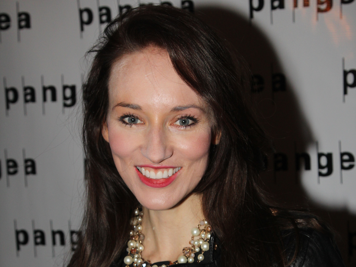 Elizabeth A. Davis & More to Join Raul Esparza in The Resistible Rise ...