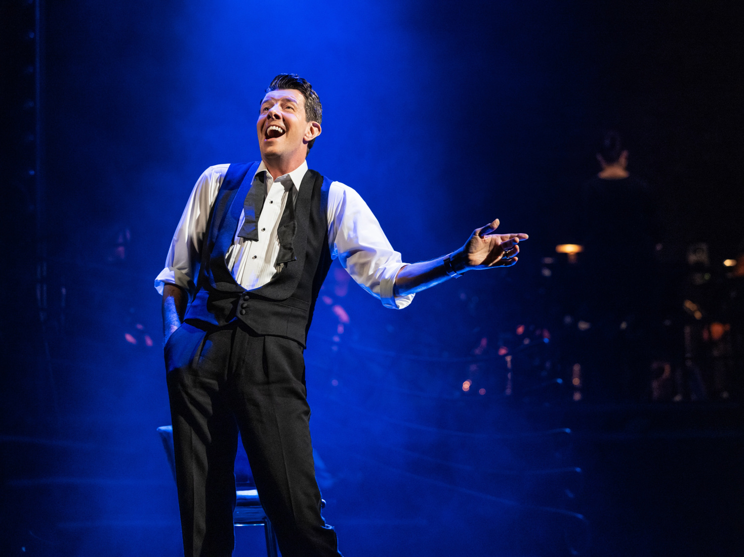 Gavin Lee Keeps His Tap Muscles in Shape and Stretches New Ones ...
