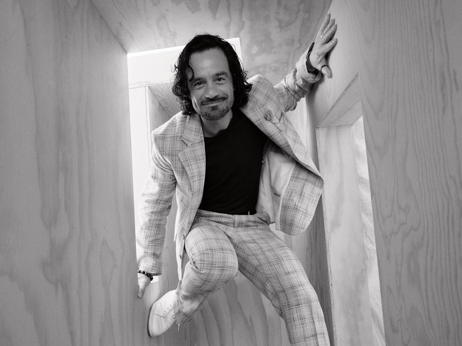 Ramin Karimloo on Conquering Comedy as the King of Pirates! The ...