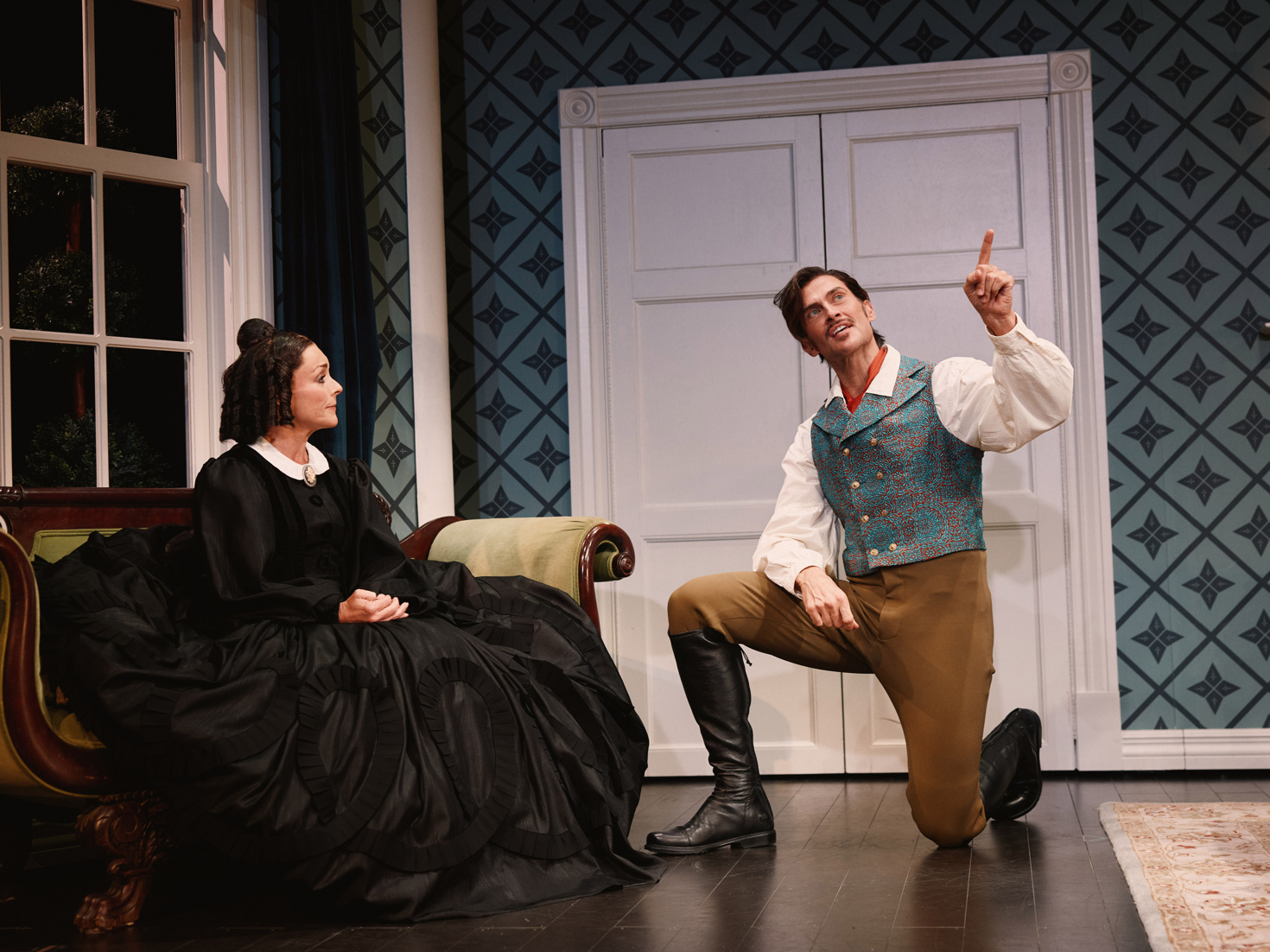 Jane Krakowski, Cheyenne Jackson and John-Andrew Morrison Extend Oh ...