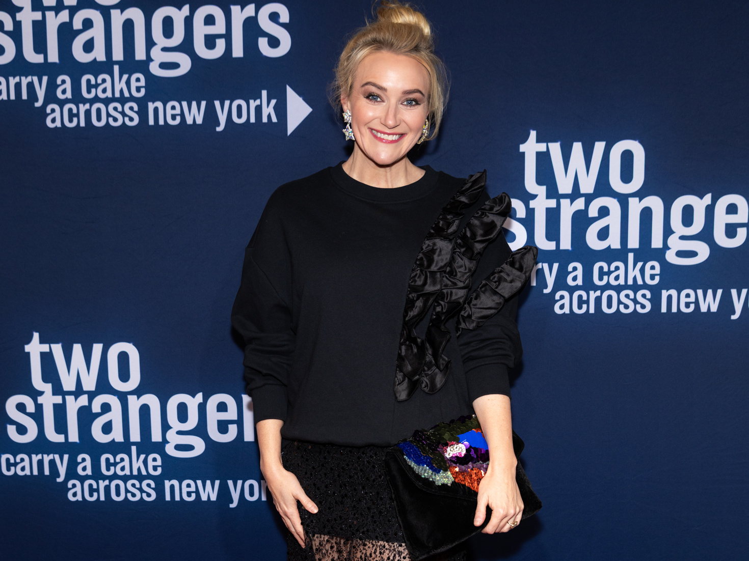 Betsy Wolfe Does It for the Gaze in Death Becomes Her on Broadway ...