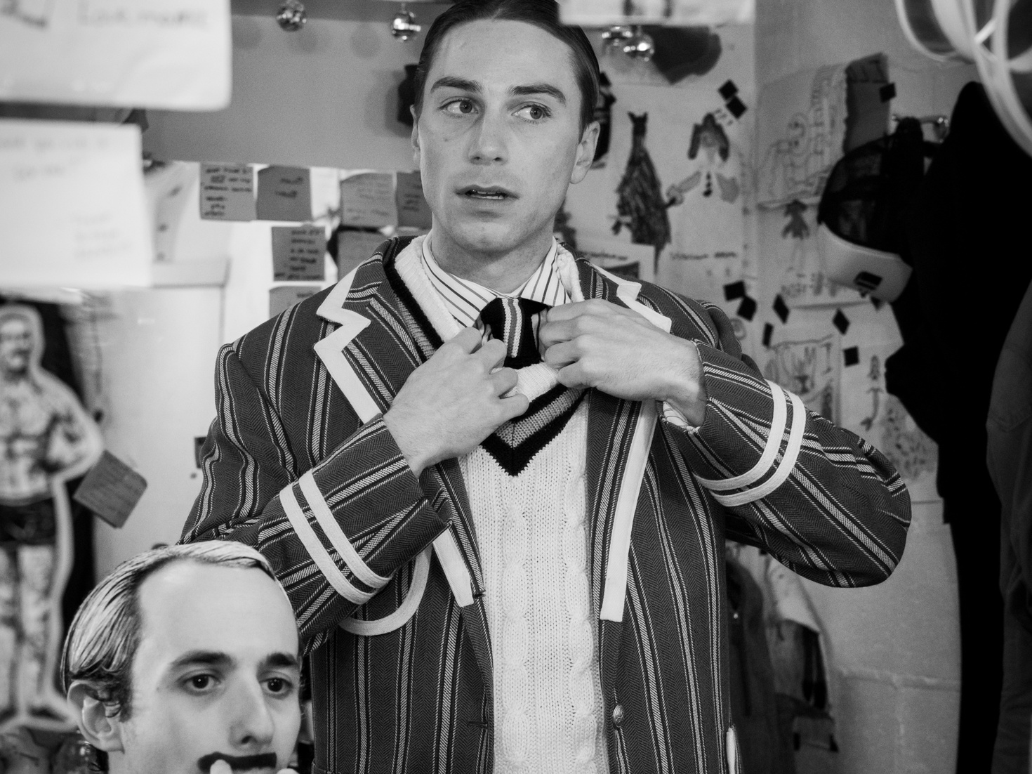 Pre-Show Calm Before Onstage Madness: See Backstage Photos From The ...