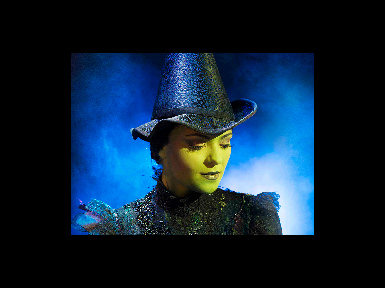 Broadway.com #LiveatFive with Jennifer DiNoia of Wicked | Broadway Buzz ...