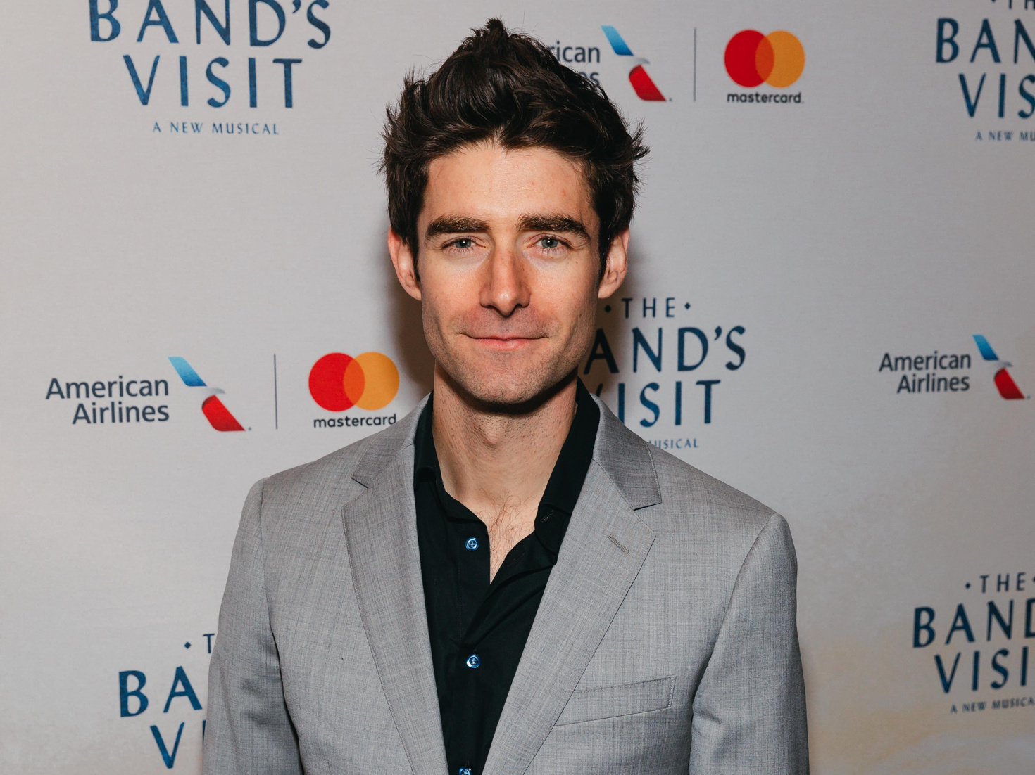 Drew Gehling Begins Final Shift as Dr. Pomatter in Waitress on Broadway ...