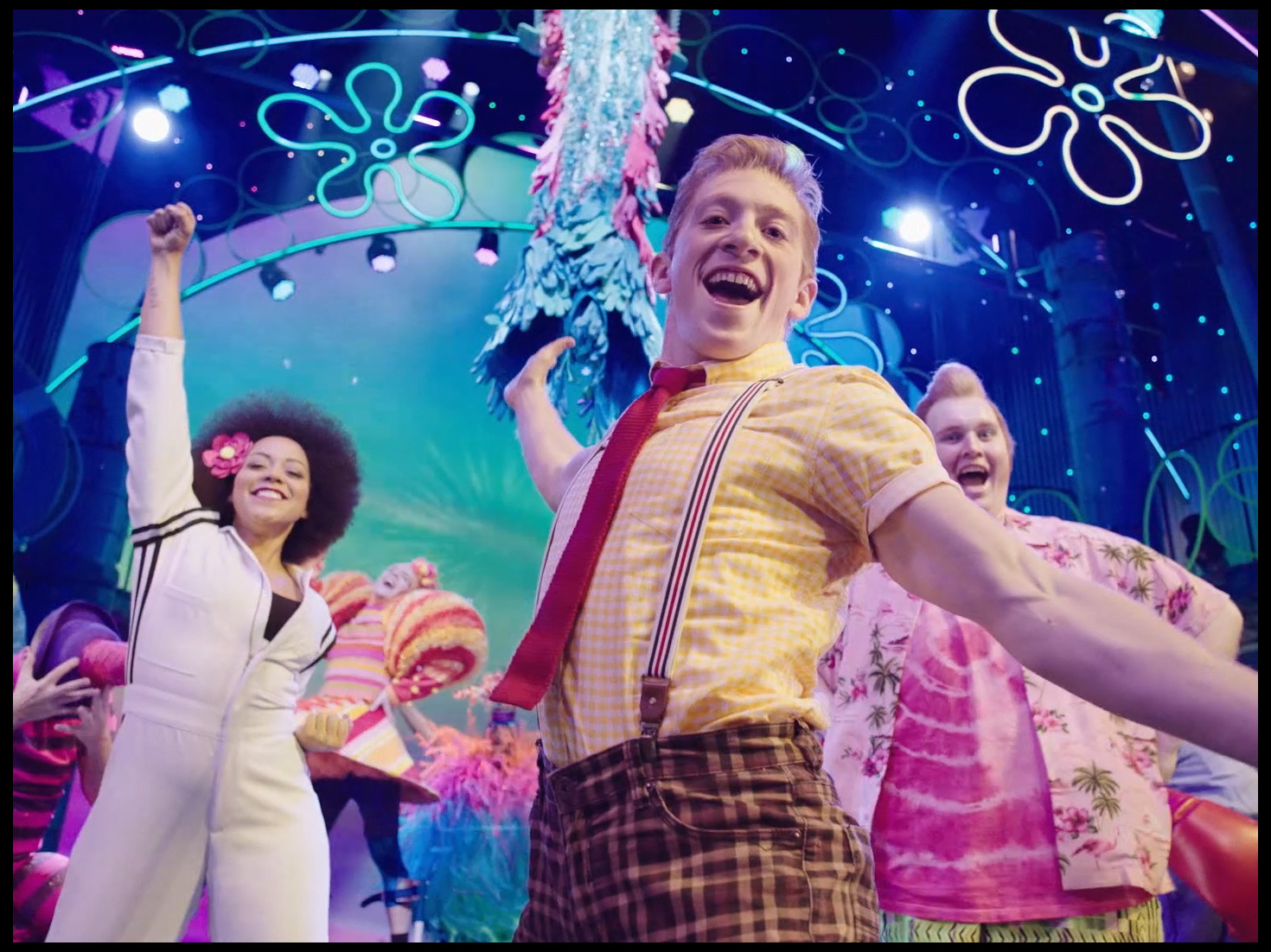 Watch These Splashy, Colorful Show Clips of Broadway's SpongeBob ...