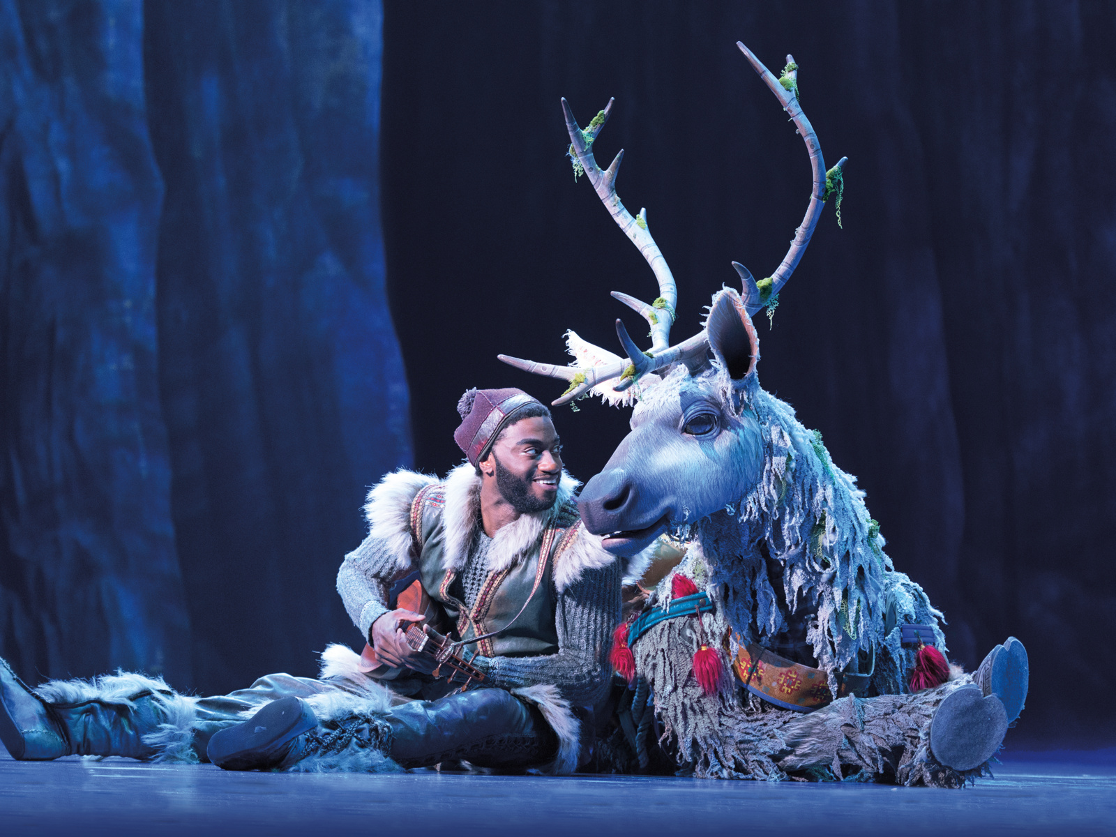 Photo 19 of 24 | Show Photos: Frozen | Broadway.com