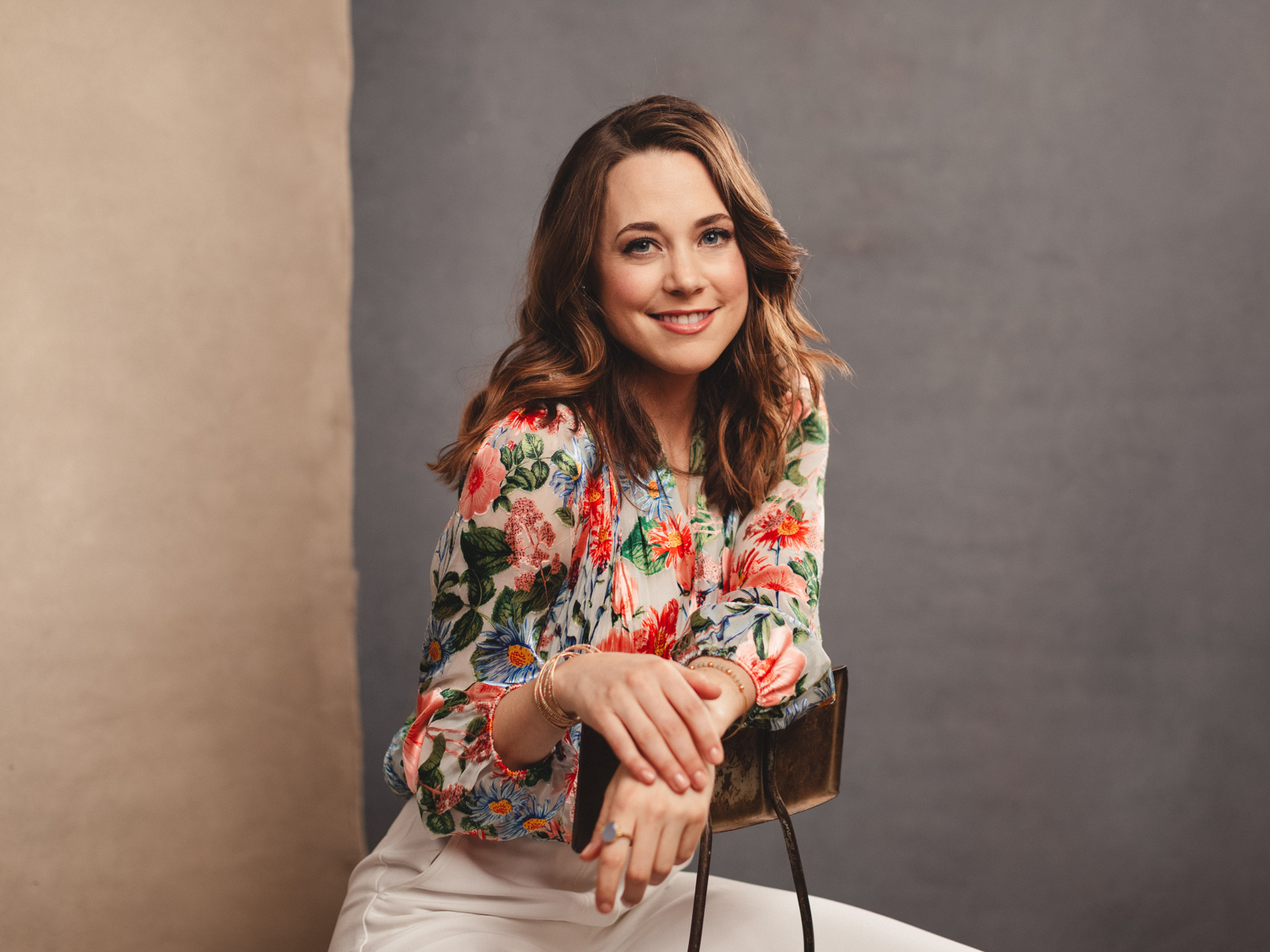 See Tina Fey & More Strike a Pose in Gorgeous Portraits from the ...