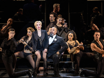 Show Photos: Chicago | Broadway.com