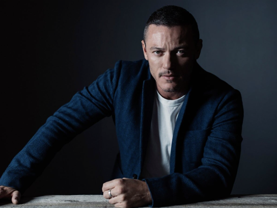 Luke Evans Makes His Broadway Debut in The Rocky Horror Show, Starting ...
