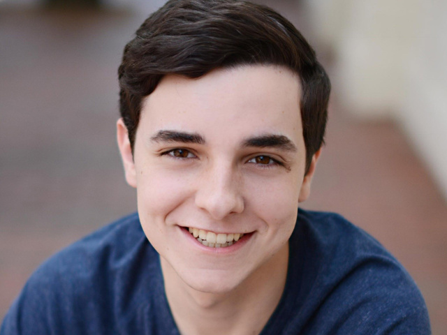 Kyle McArthur Biography | Broadway Buzz | Broadway.com