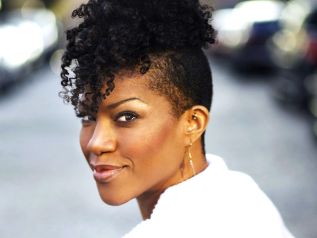 Oneika Phillips Biography | Broadway Buzz | Broadway.com