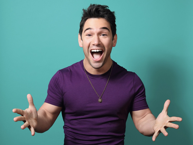 Tommy Bracco Biography | Broadway Buzz | Broadway.com