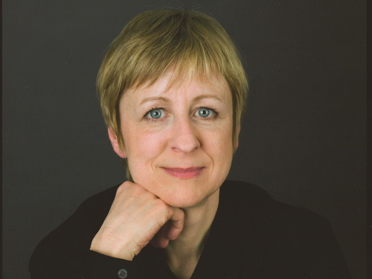 Pippa Pearthree Biography | Broadway Buzz | Broadway.com