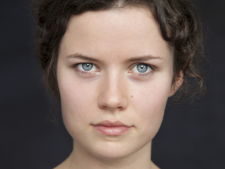 Zara Devlin Biography | Broadway Buzz | Broadway.com