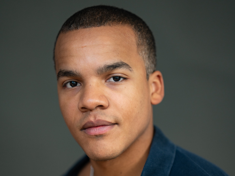 Mason Reeves Biography | Broadway Buzz | Broadway.com