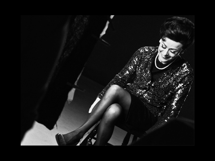 Photo Exclusive! Tracie Bennett Brings Fans Behind the Scenes at the ...