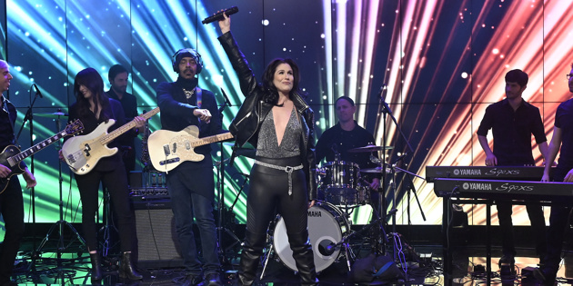 The Cher Show's Stephanie J. Block Sings 'If I Could Turn Back Time' on ...