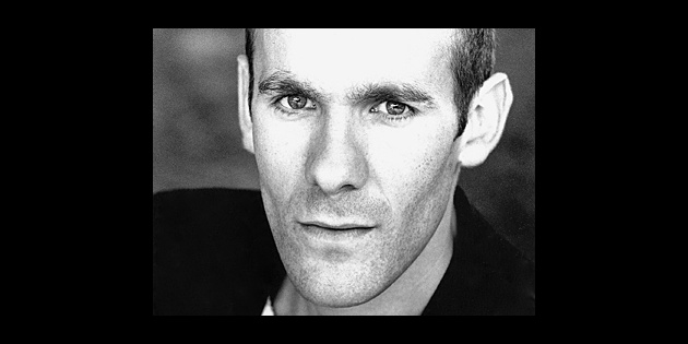 Simon Paisley Day Completes the Cast for U.K. Premiere of Tony-Winning ...