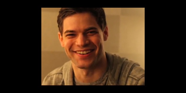 Take a Backstage Tour at The View with Newsies Star Jeremy Jordan ...