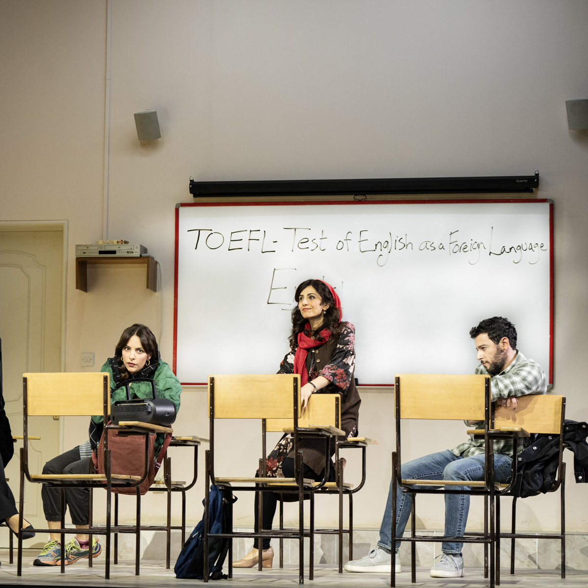 English - Broadway | Tickets | Broadway | Broadway.com